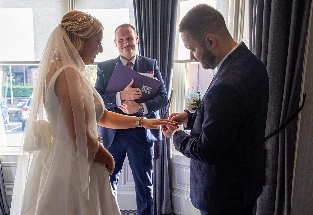 Craig Flowers - Humanist Celebrant Scotland, Weddings, Naming & Funerals